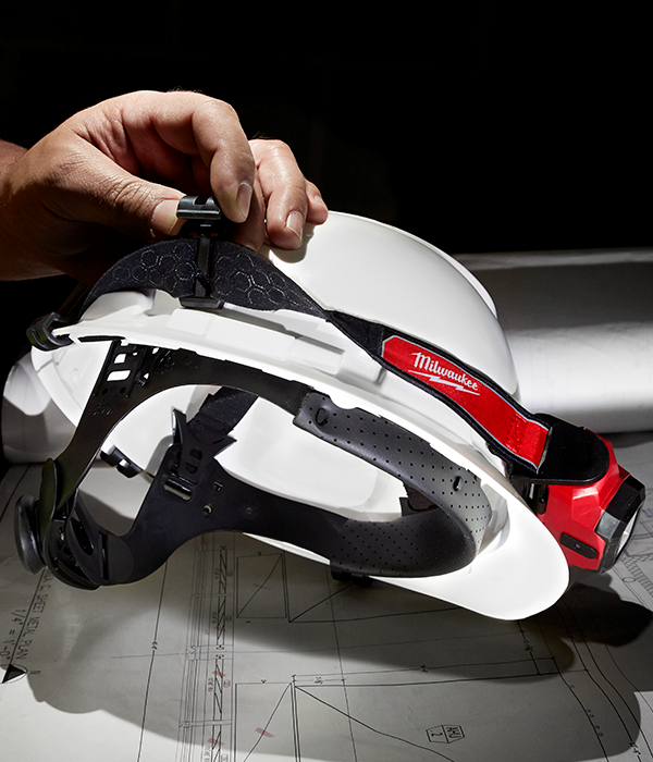 REDLITHIUM™ USB | Milwaukee Tools Nederland