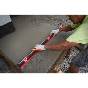 REDSTICK™ Concrete Level | Milwaukee Tools UK