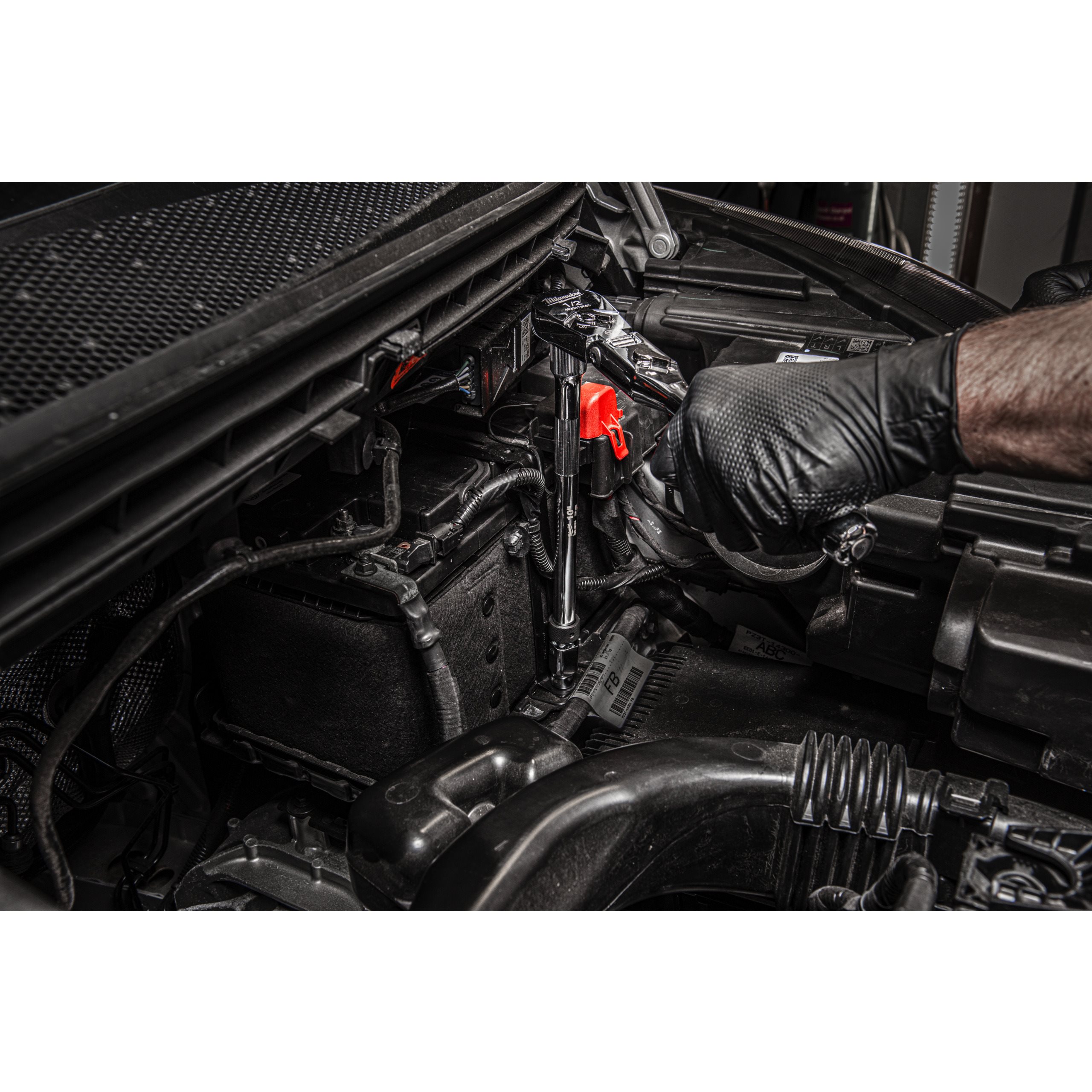 ¼″ Drive Locking Extensions | Ratchets And Sockets | Milwaukee Tool EU