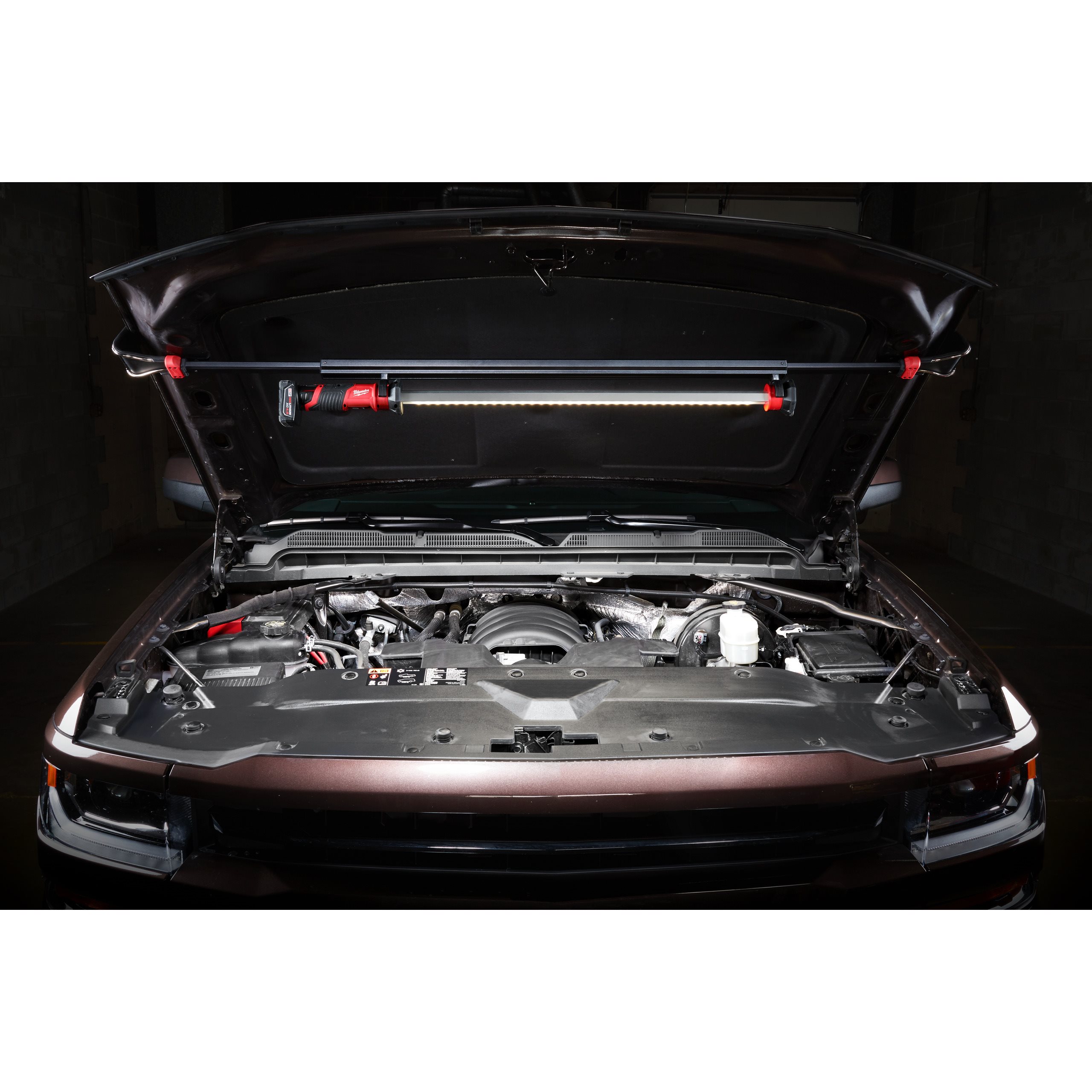 M12 LED Underhood Light Handheld Lighting Milwaukee Tool UK
