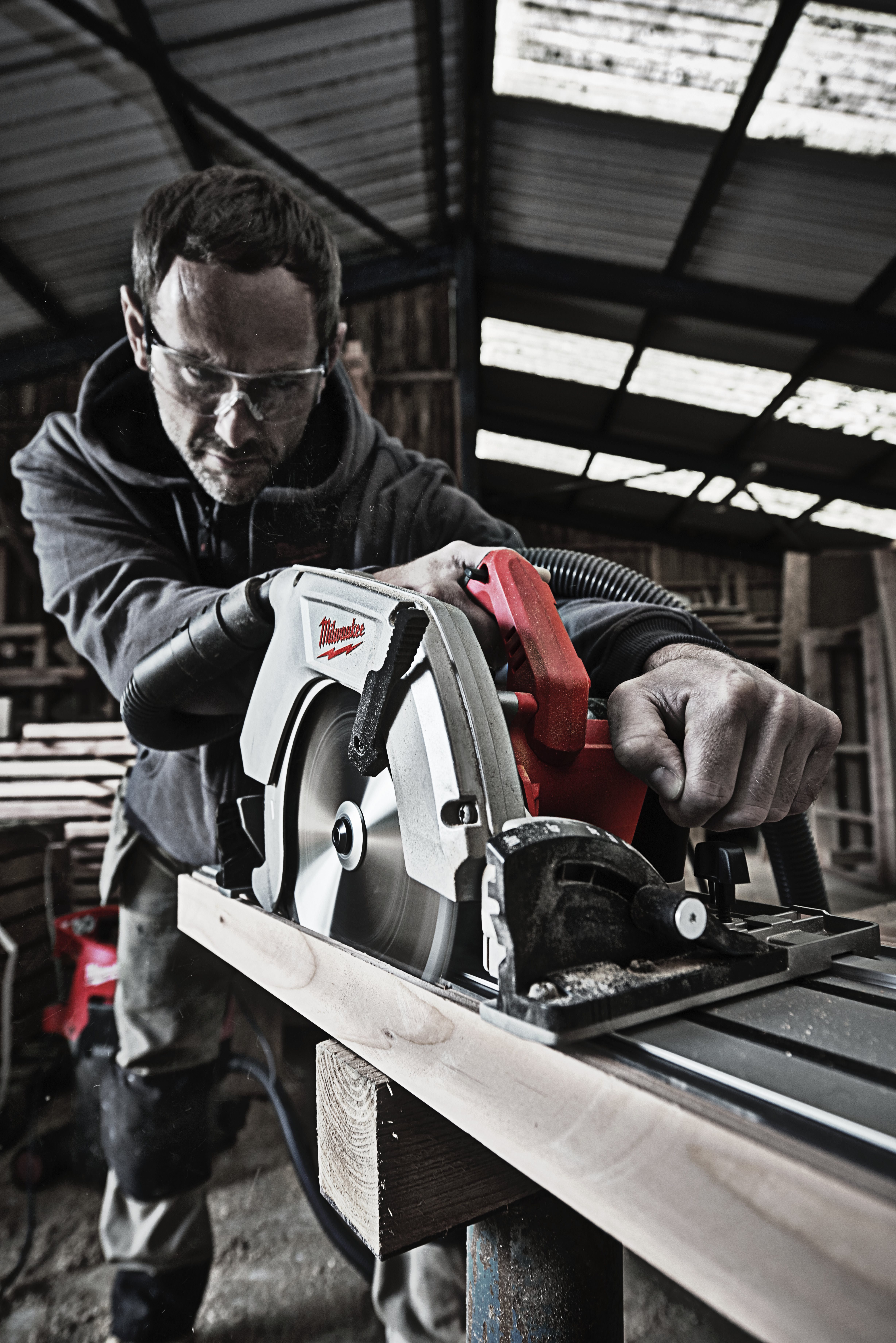 235 Mm Circular Saw 85 Mm DOC Cordless Circular Saws Milwaukee Tool UK