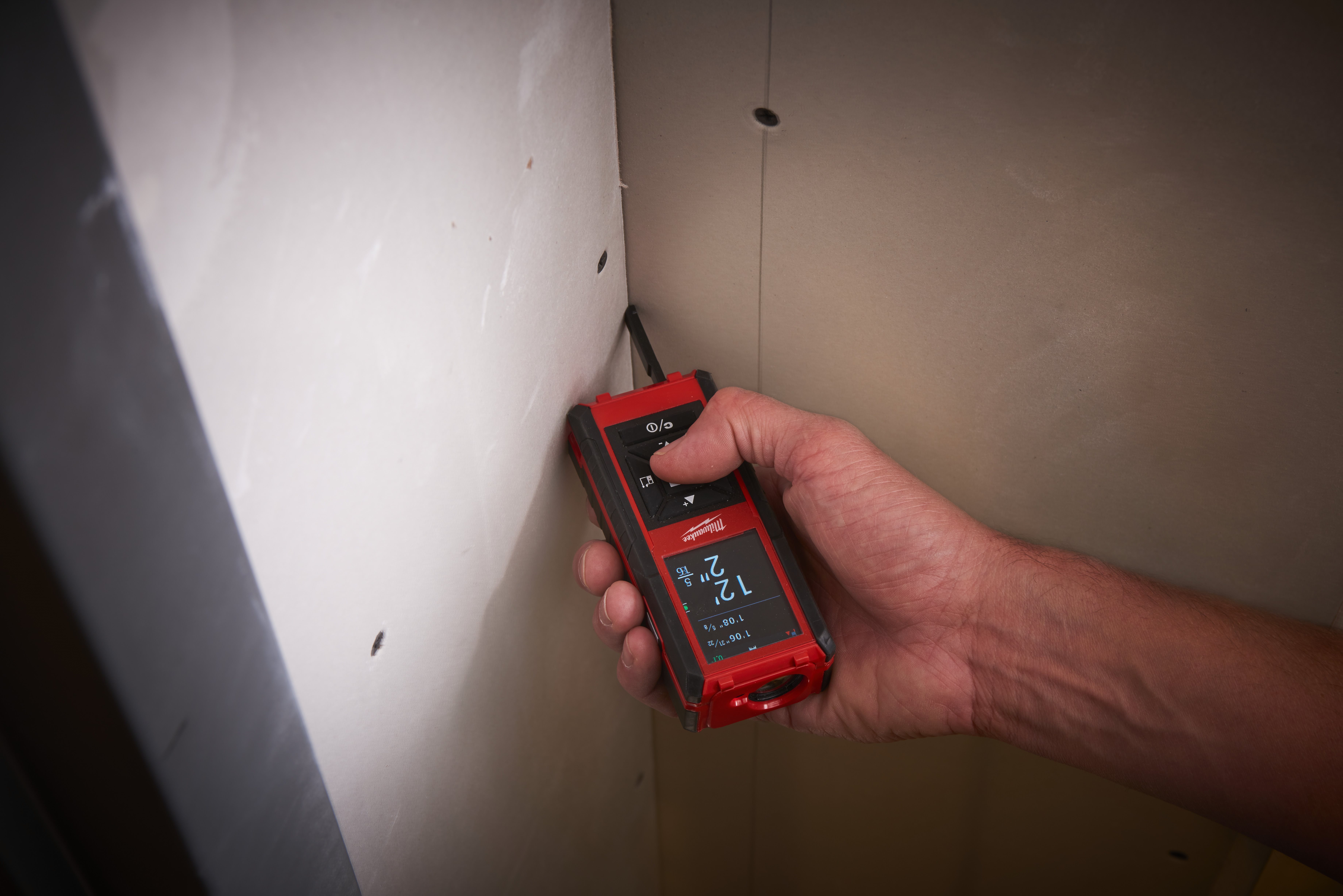 100 M Laser Distance Meter Cordless Distance Measures Milwaukee Tool EU