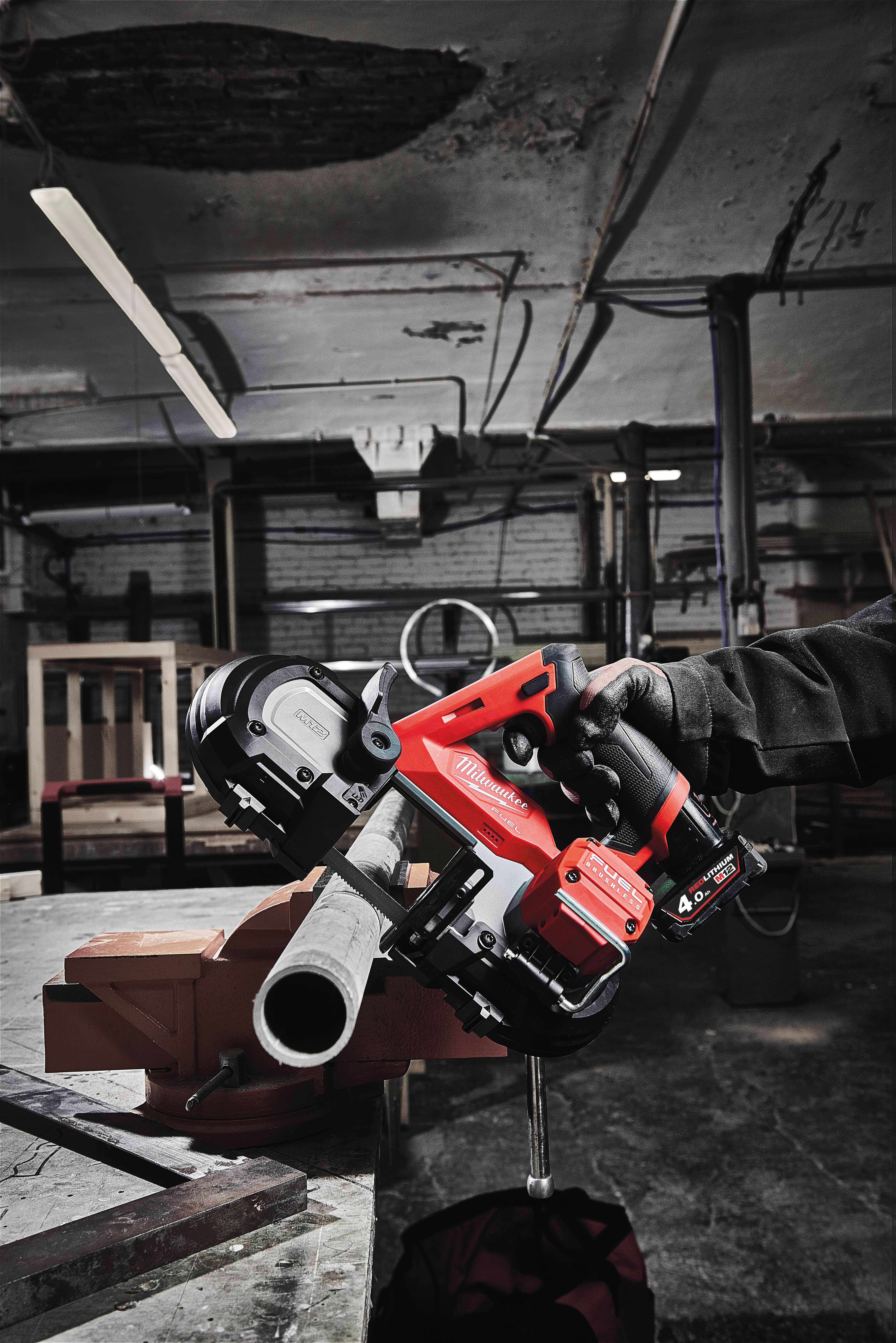 M12 FUEL Sub Compact Band Saw With 64 Mm Cutting Capacity Cordless Bandsaws Milwaukee Tool UK