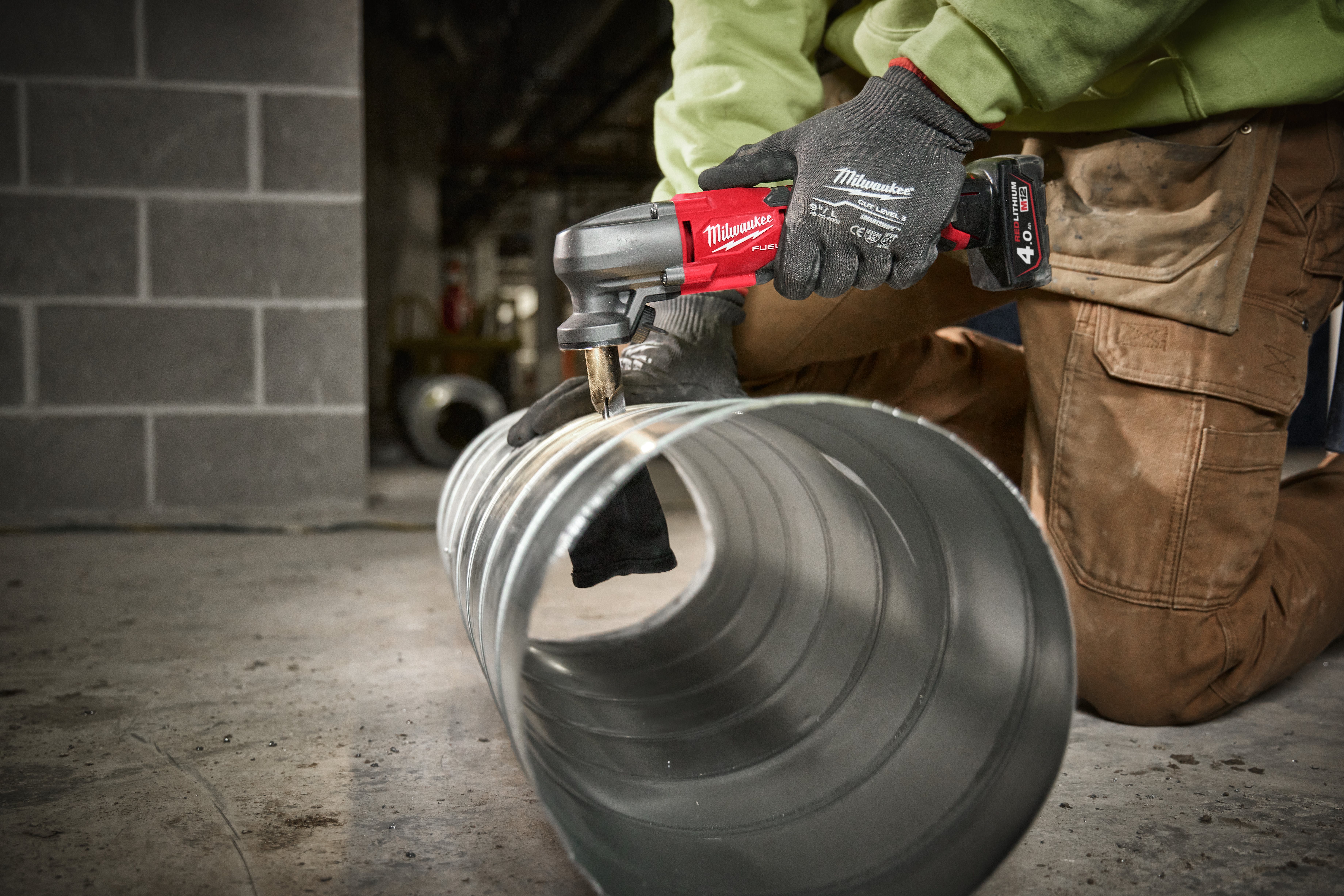 M12 FUEL 1.6 Mm Nibbler Cordless Shears Milwaukee Tool UK